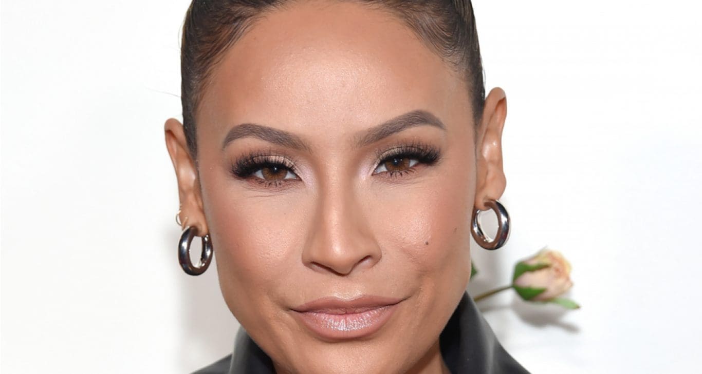 How Desi Perkins Styles Her Hair Despite Postpartum Loss