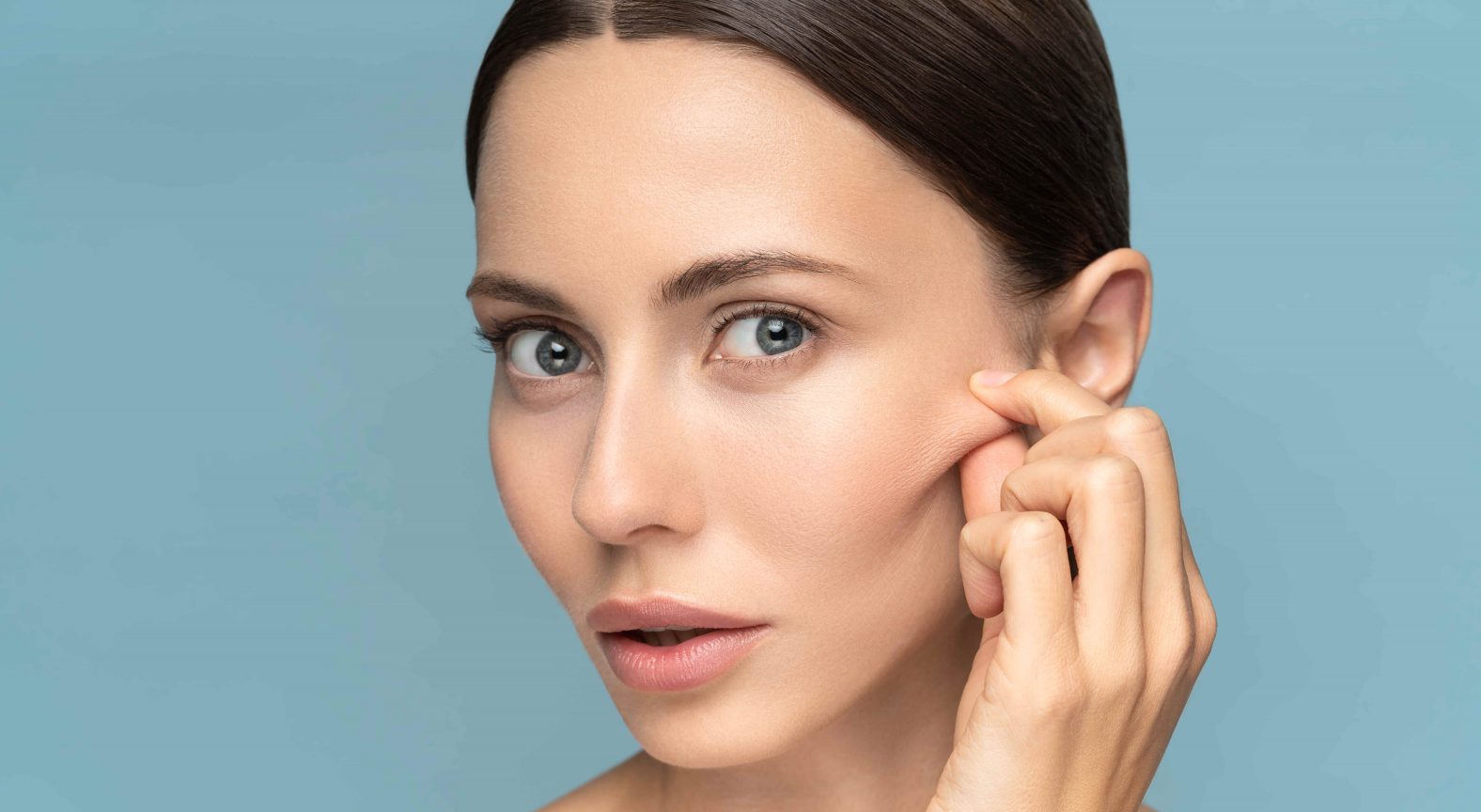 Minimally Invasive & Little To No Downtime Facial Tightening Procedures ...