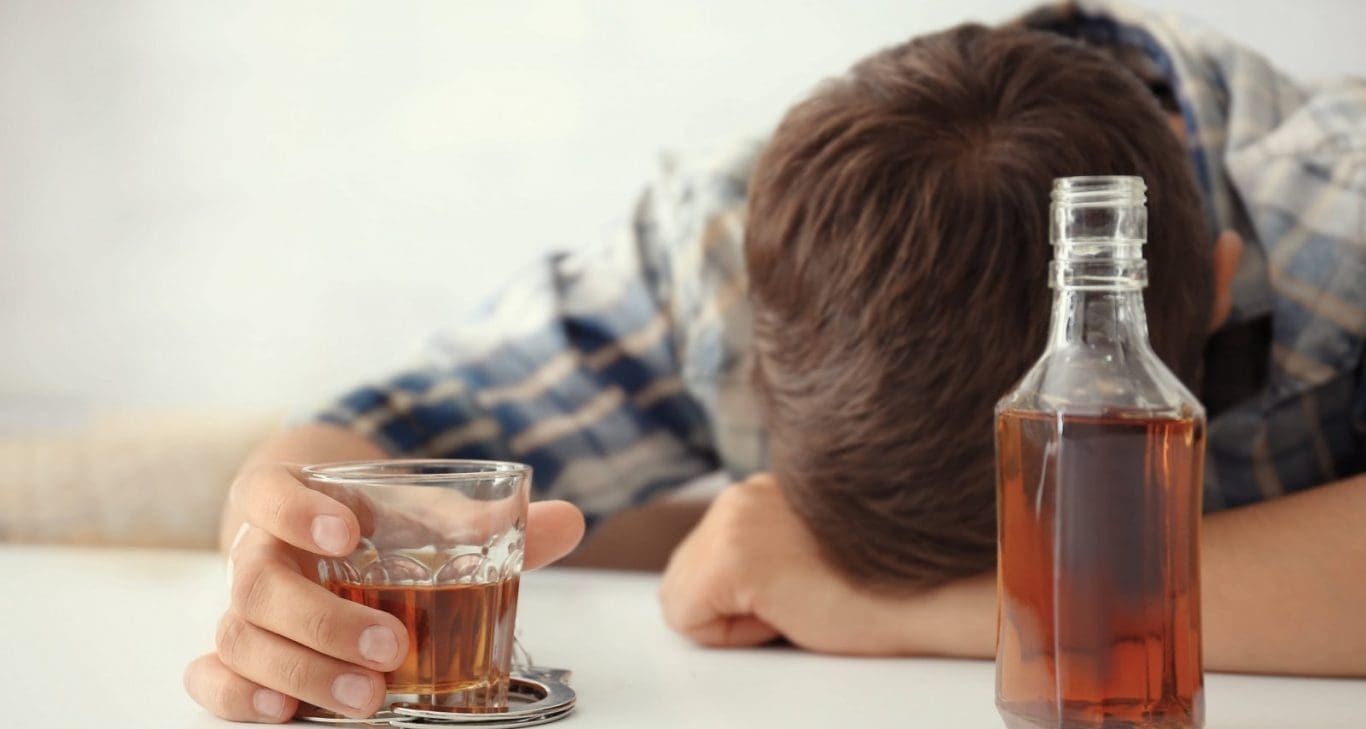 How To Care For A Friend (Or Yourself) When Intoxicated With Alcohol ...