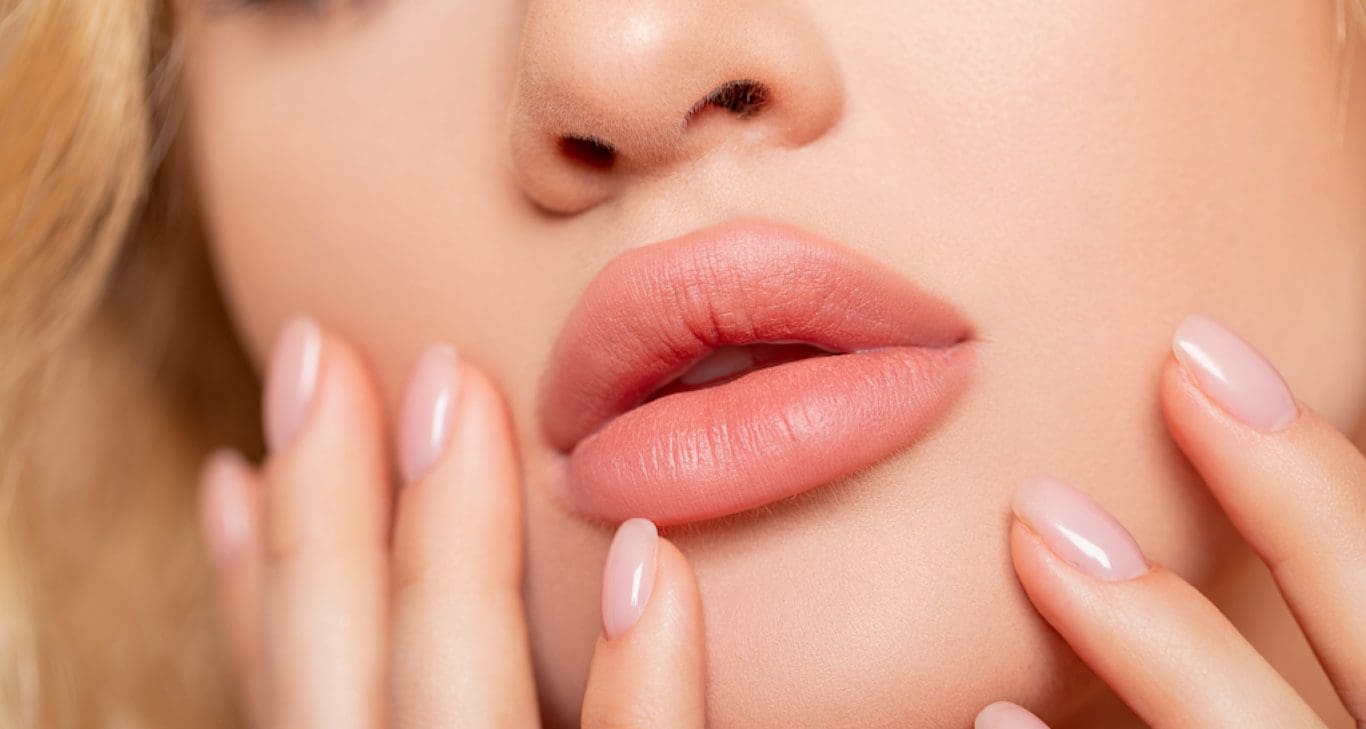 What You Wish You'd Known Before Falling Into The Lip Filler Craze