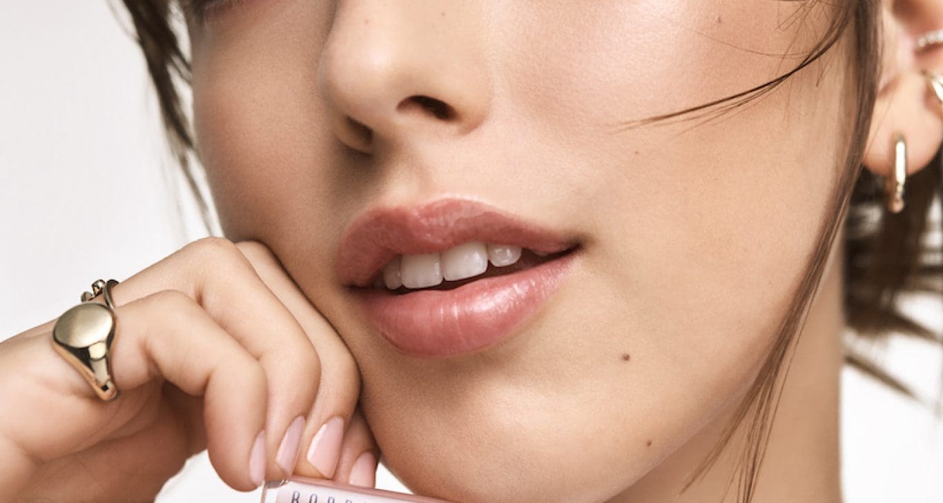 Fall's Must-Have Makeup For That Street Cred-Boosting Glow