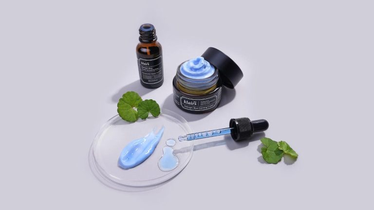 Why Dermatologists Recommend the Blue Skin Barrier Kit for Summer Flare-Ups