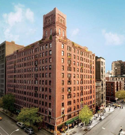 Alec Baldwin Purchases New Home for $11.7 Million - Haute Living