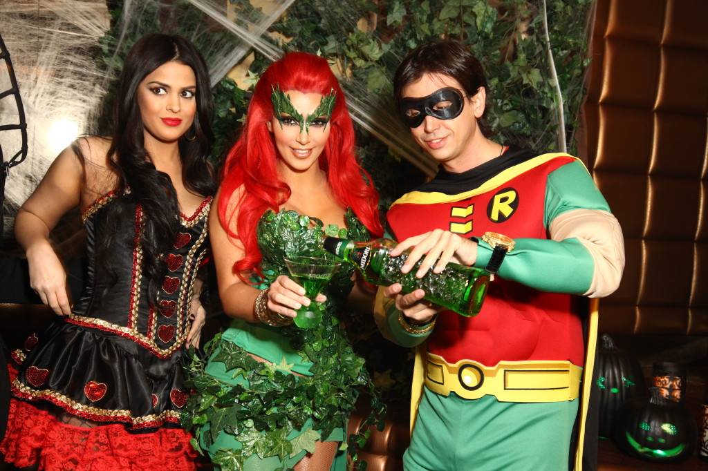 Kim Kardashian Hosts Midori Green Halloween Costume Party At LAVO ...
