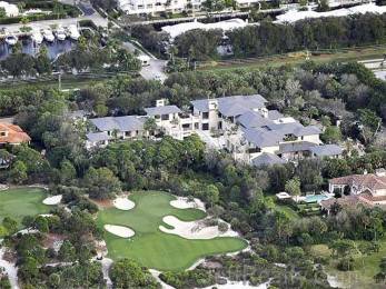 Michael Jordan Moves Into New 28,000 Square Foot Jupiter Mansion ...