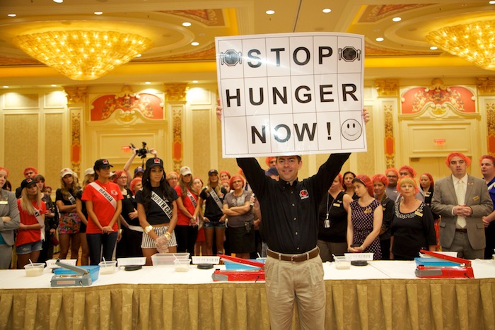 Celebrity Spotting: Miss USA Contestants Help Stop Hunger Now at the ...