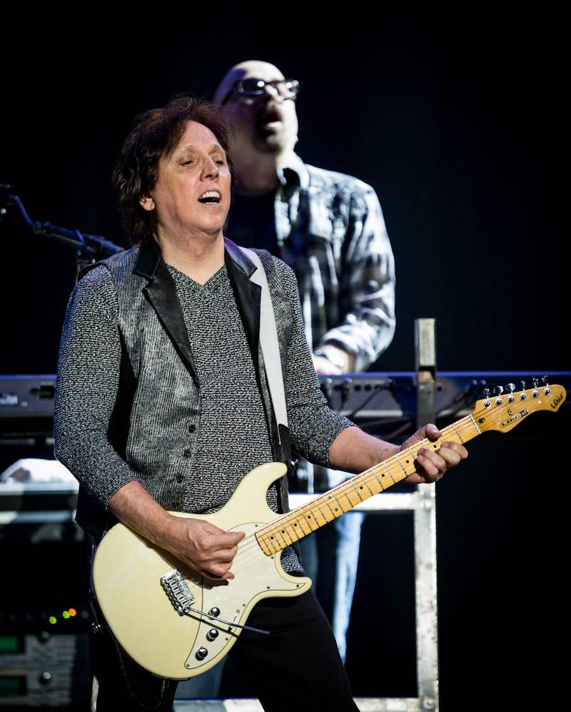 Photos: The Doobie Brothers Perform at the Joint - Haute Living