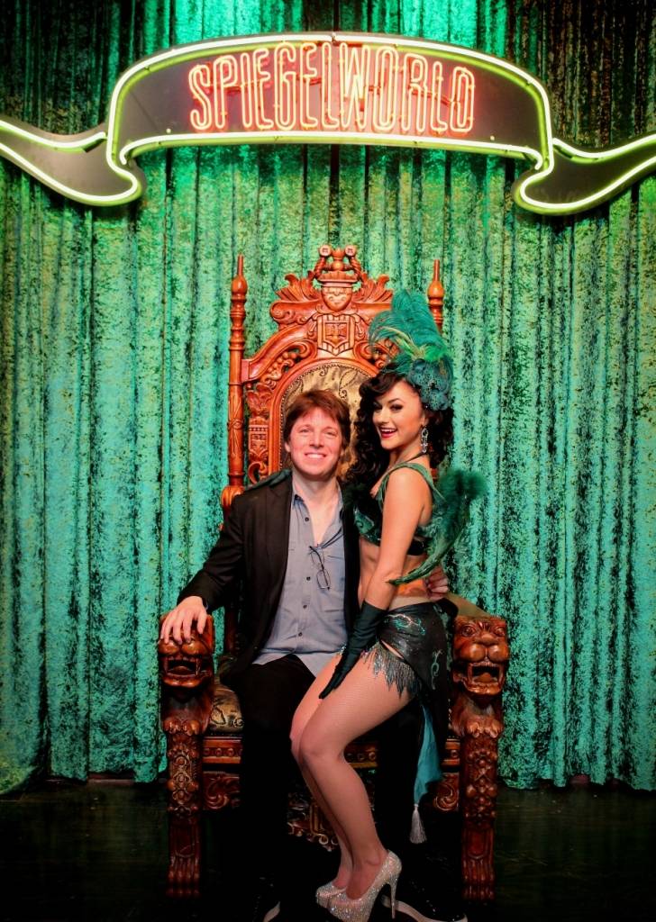 Celebrity Spotting: Joshua Bell, Zach Ertz and Vince Young Check Out ...