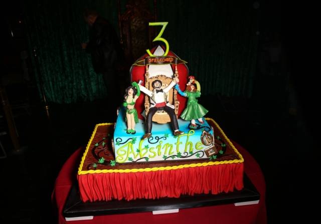 Photos: Absinthe Celebrates Its Third Anniversary