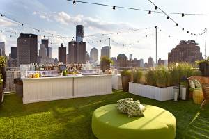 8 Rooftops to Watch the Sunset in NYC