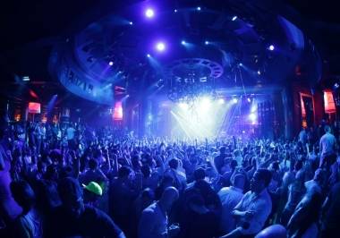XS Nightclub Celebrates Electric Daisy Carnival with Avicii, Zedd ...
