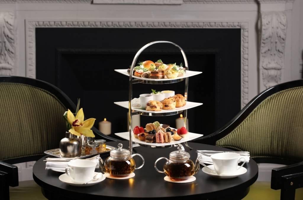 7 Luxurious Spots for Afternoon High Tea in New York - Haute Living