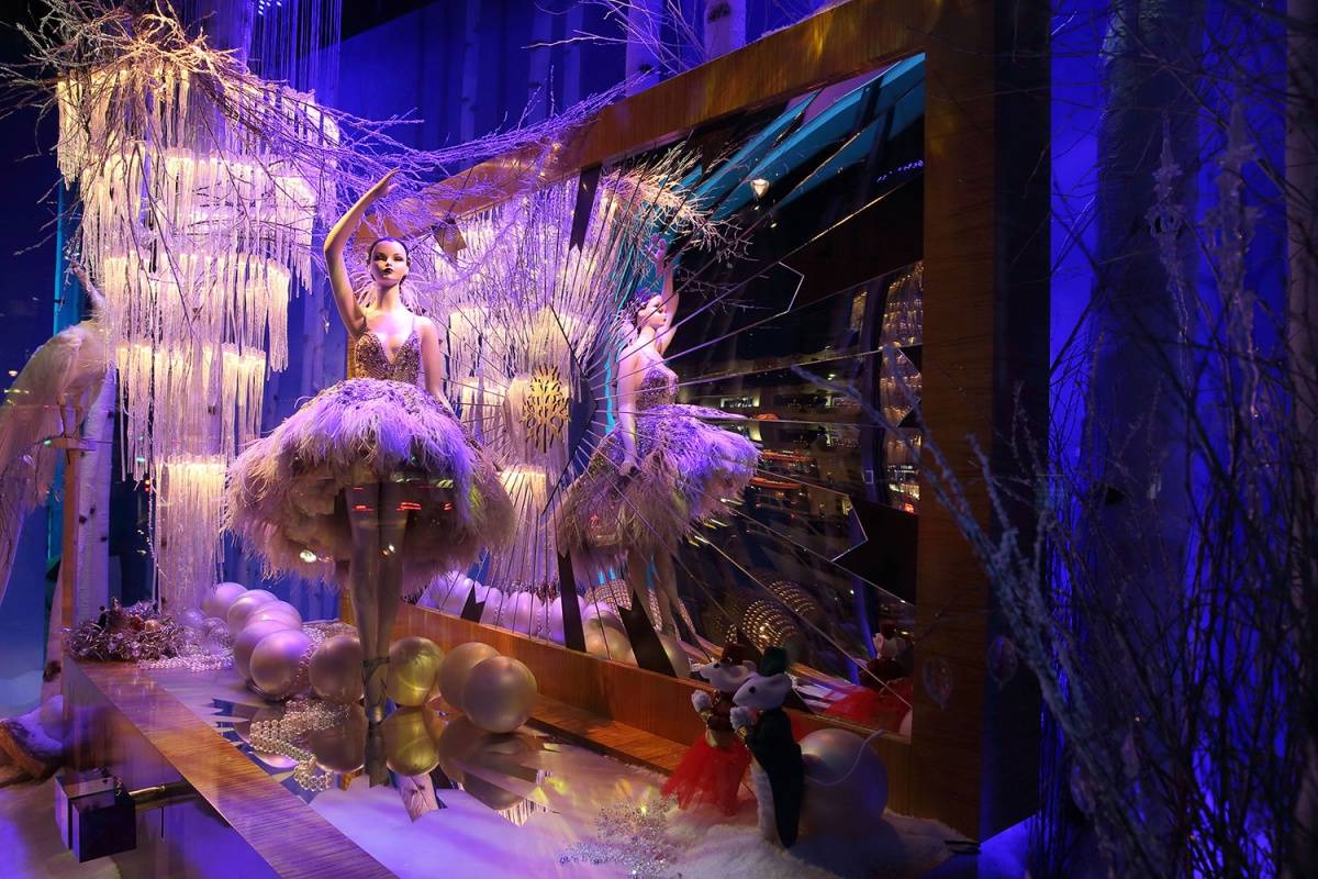 London's Most Decadent Window Displays - Haute Living