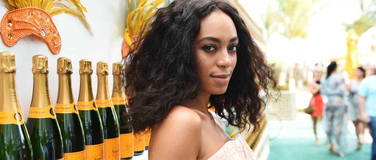 Padma Lakshmi and Solange Knowles Partake in Carnaval Craziness with ...