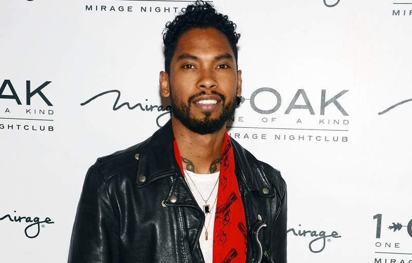 Miguel Brings the Crowds to 1 OAK