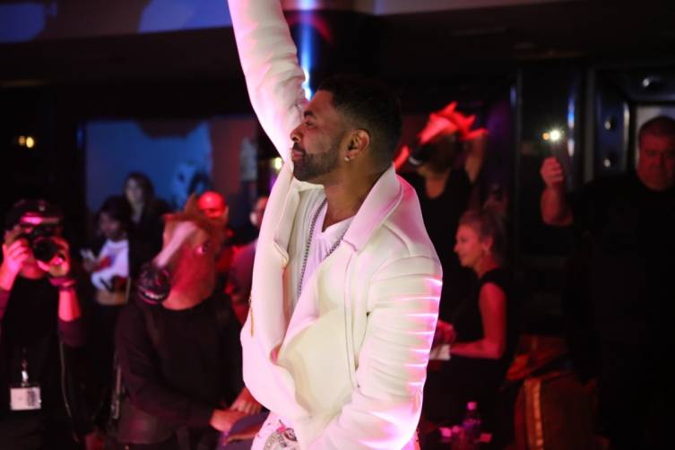 Ginuwine Goes Old School at 1 OAK for Rewind Tuesdays