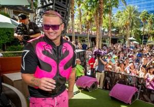 Photos: Riff Raff Entertains at Rehab