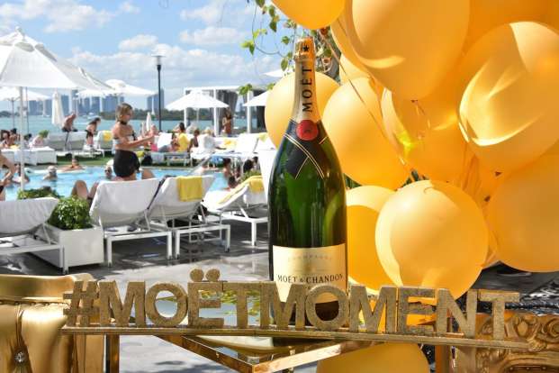 The Mondrian Hotel had a Moët Moment at Oscars-Themed Pool Party