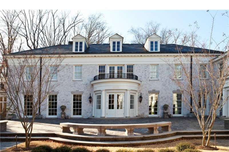 Haute Residence Atlanta: White Oaks Buckhead Estate Hits Market