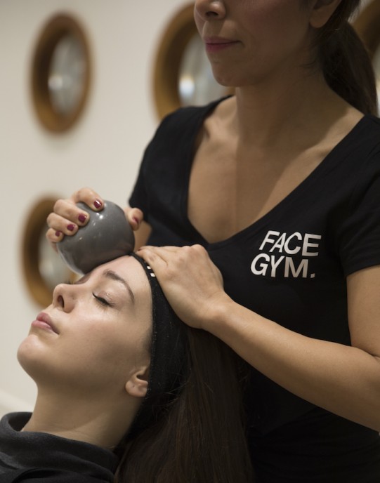 Workout Your Face With Facegym At Saks Fifth Avenue