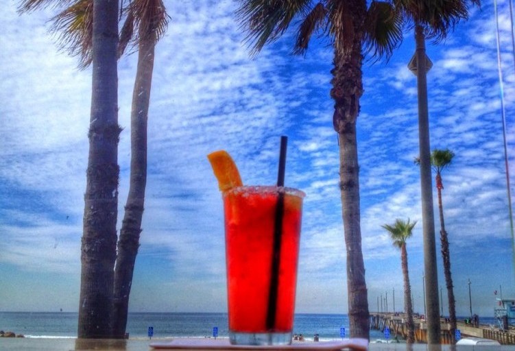 The Best Los Angeles Beach Bars Of 2018 Plus What To Drink