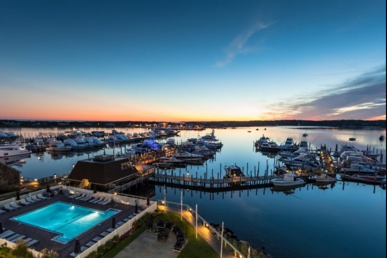 Dan's MonTaco Returns To Gurney's Yacht Club With Hannah Bronfman