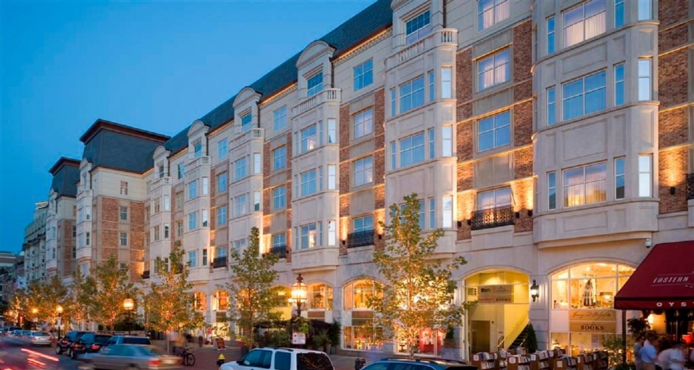 A Look At The Most Lavish Red Sox "Royal Rivalry" Package