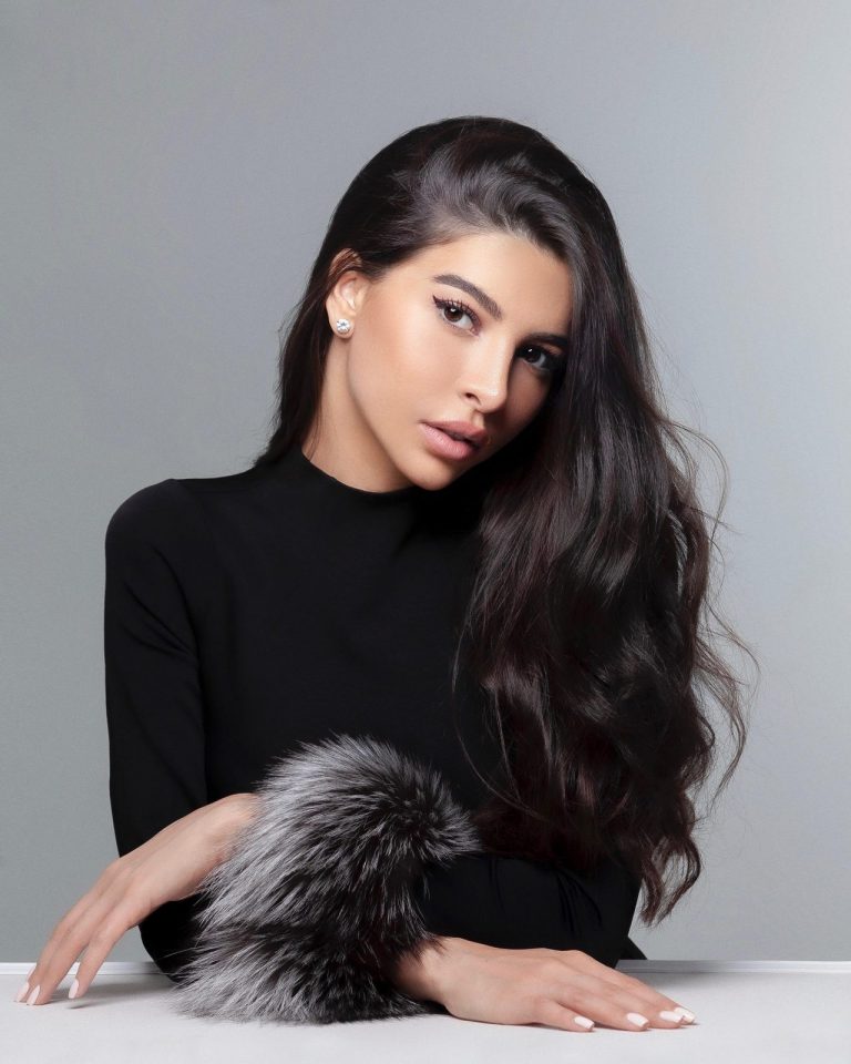 The Life Of Model, Actress And Influencer Sofia Symonds