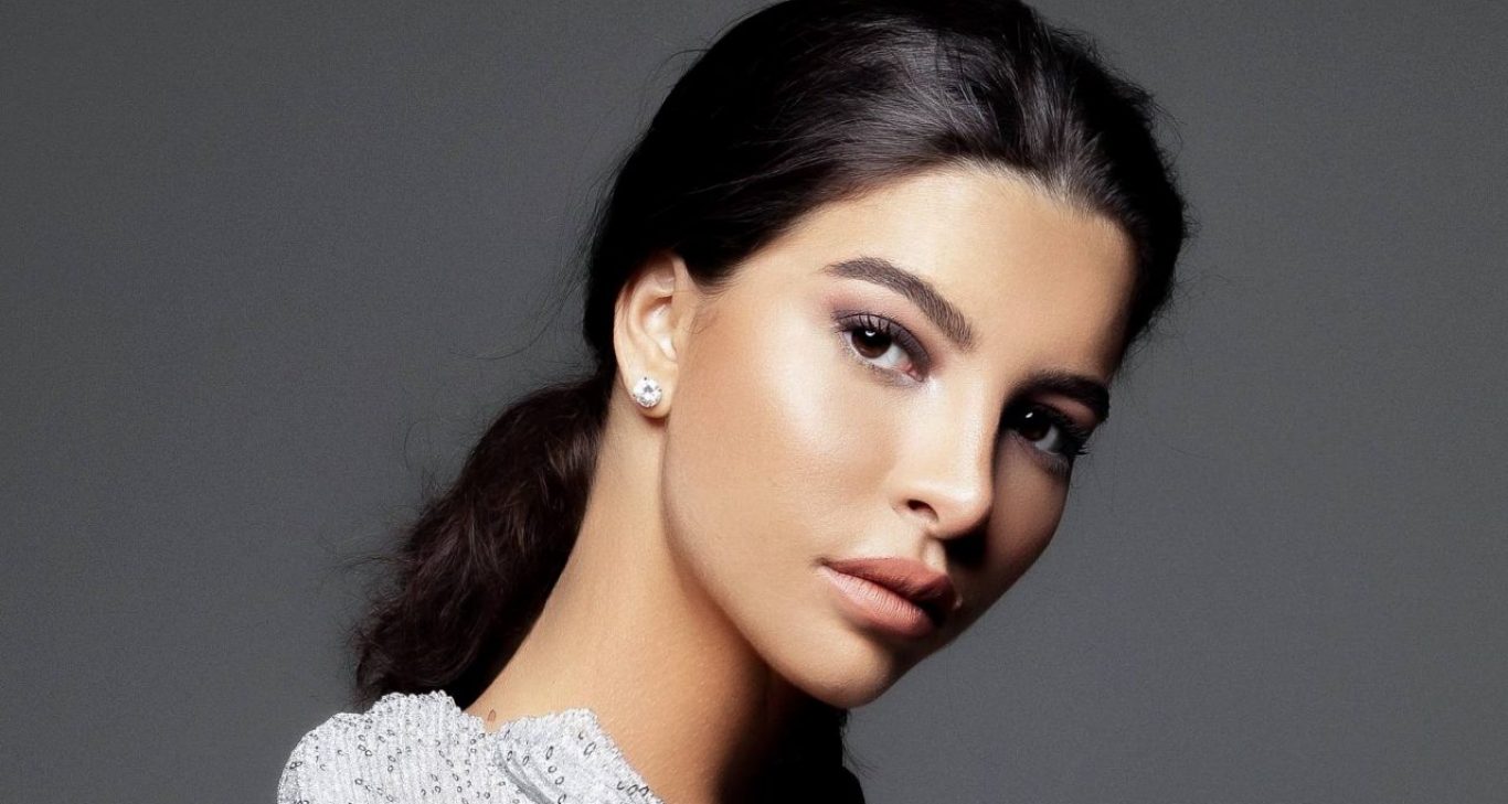 The Life Of Model, Actress And Influencer Sofia Symonds