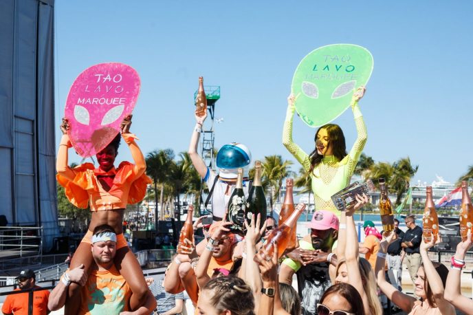 Experience The Ultra VIP Table Experience