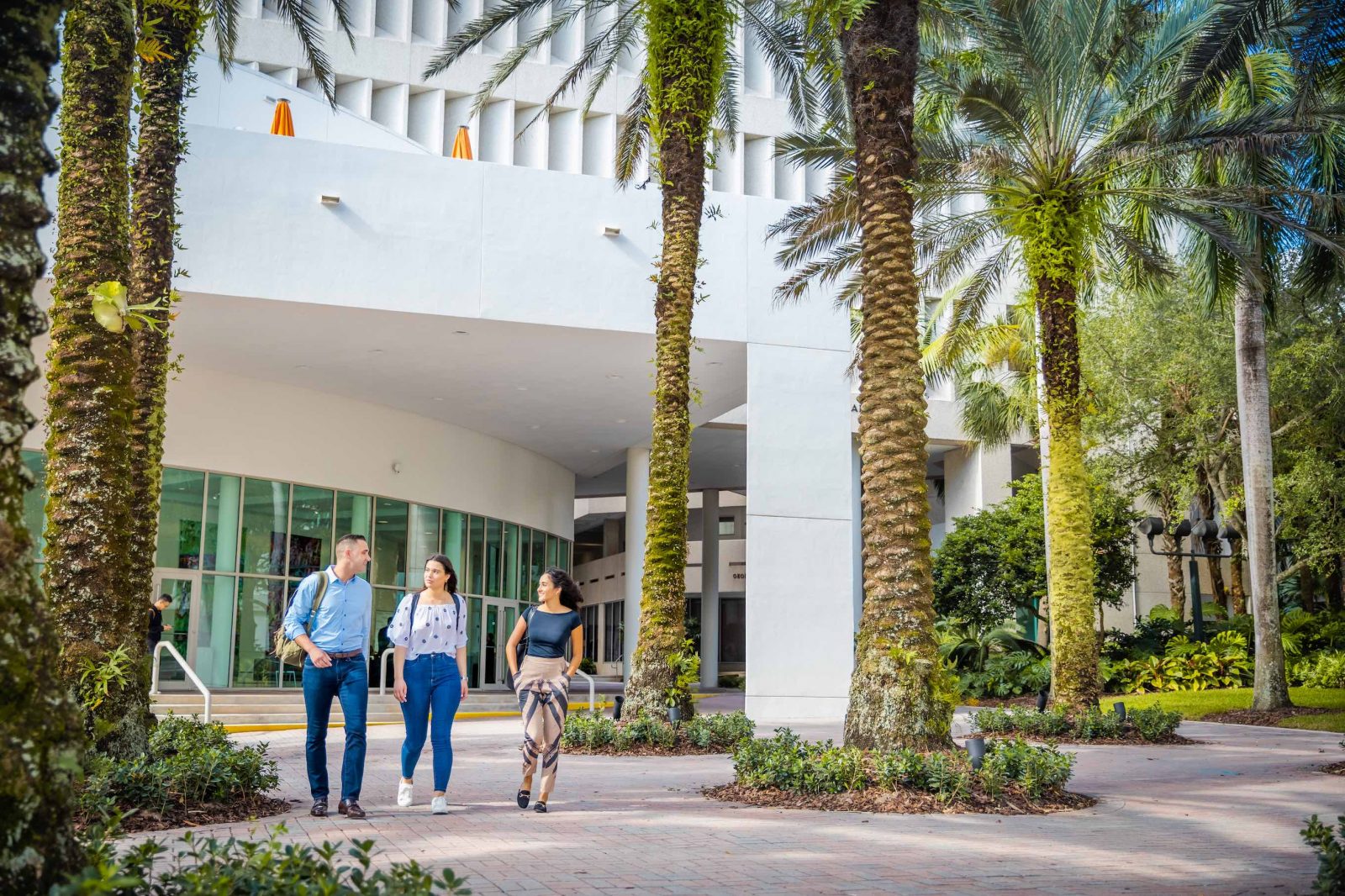 Miami Herbert Business School: Staying Ahead Of The Virtual Learning Curve
