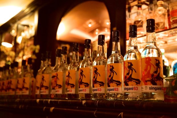 Tasting Singani63 With Oscar Winning Director Steven Soderbergh