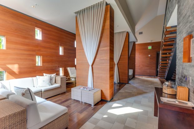 Anna Block, Author at Haute Living