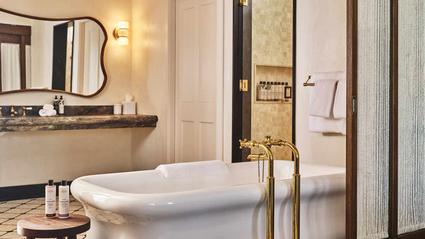 An Inside Look At LA's New Soho House, Holloway House