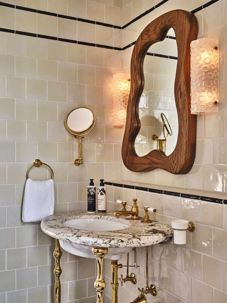 An Inside Look At LA's New Soho House, Holloway House