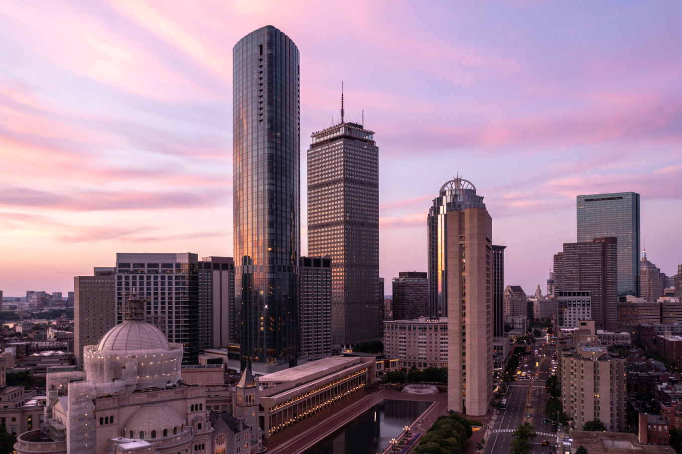 Hotel Review: Four Seasons One Dalton Street, Boston