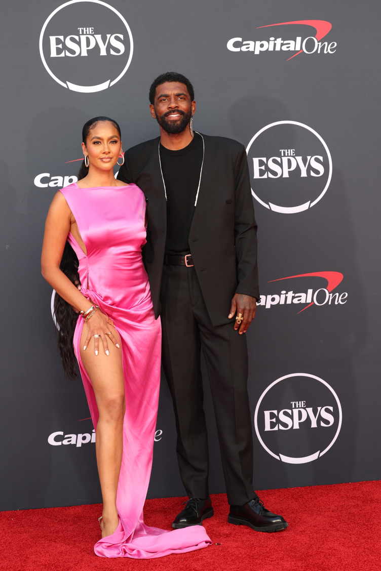 Inside The 2023 ESPYs With Carmelo Anthony, LeBron James + More
