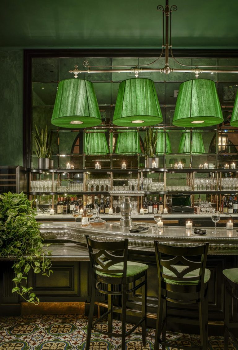 Say 'Oui' To These Charming LA Eateries