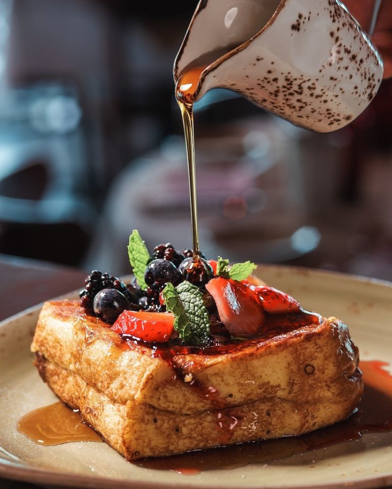 Top Mother’s Day Brunches In Naples