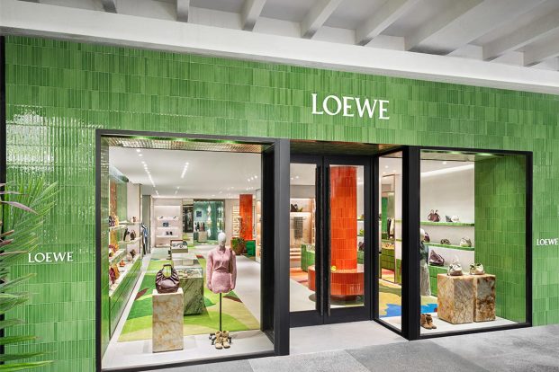 Beverly Hills Hotel And Photographer Gray Malin Turn Back Time