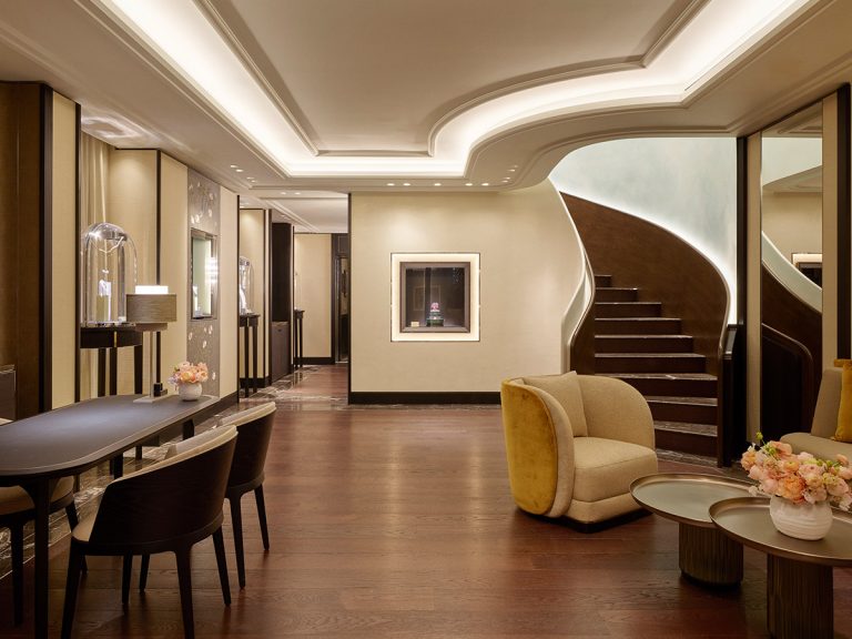 5 Haute Spots to Sip Perfect Martinis in SF