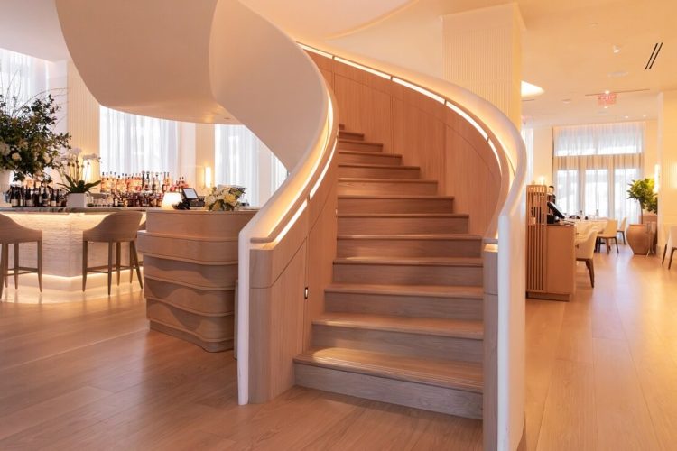 Estiatorio Milos Brings Iconic Greek Dining To West Palm Beach