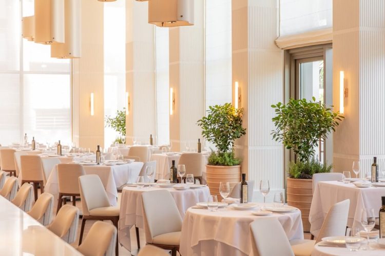 Estiatorio Milos Brings Iconic Greek Dining To West Palm Beach