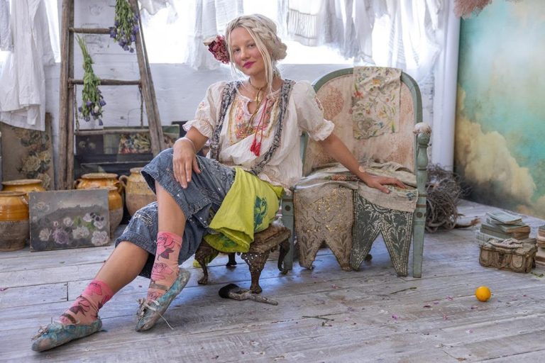 Robin Brown’s Ethos: Weaving Love, Purpose, and Timelessness into ...