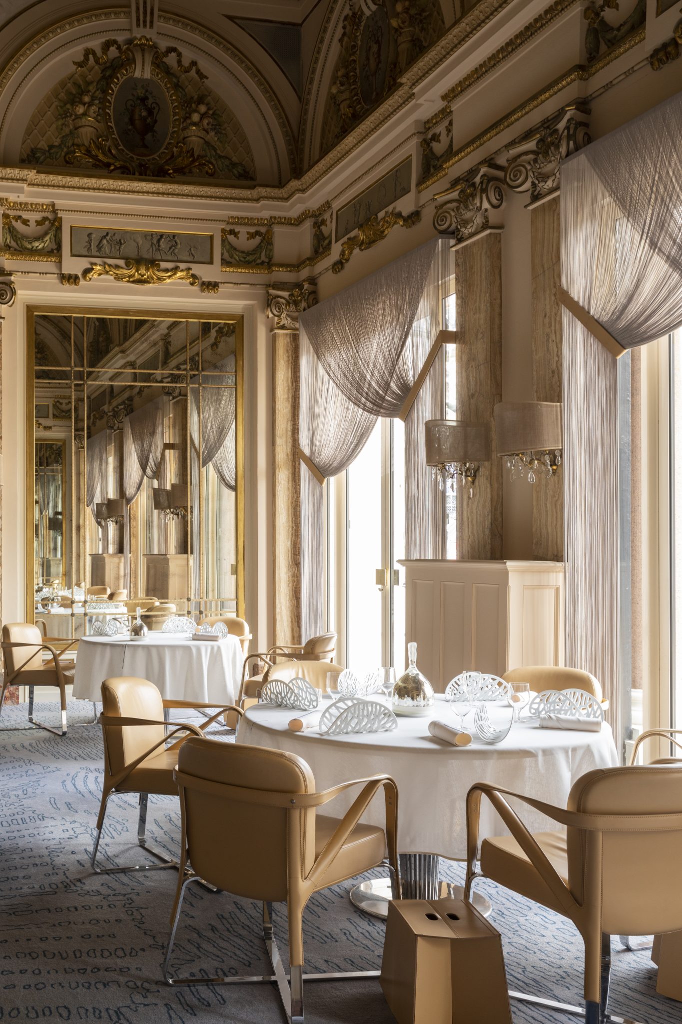 5 Haute Spots to Sip Perfect Martinis in SF
