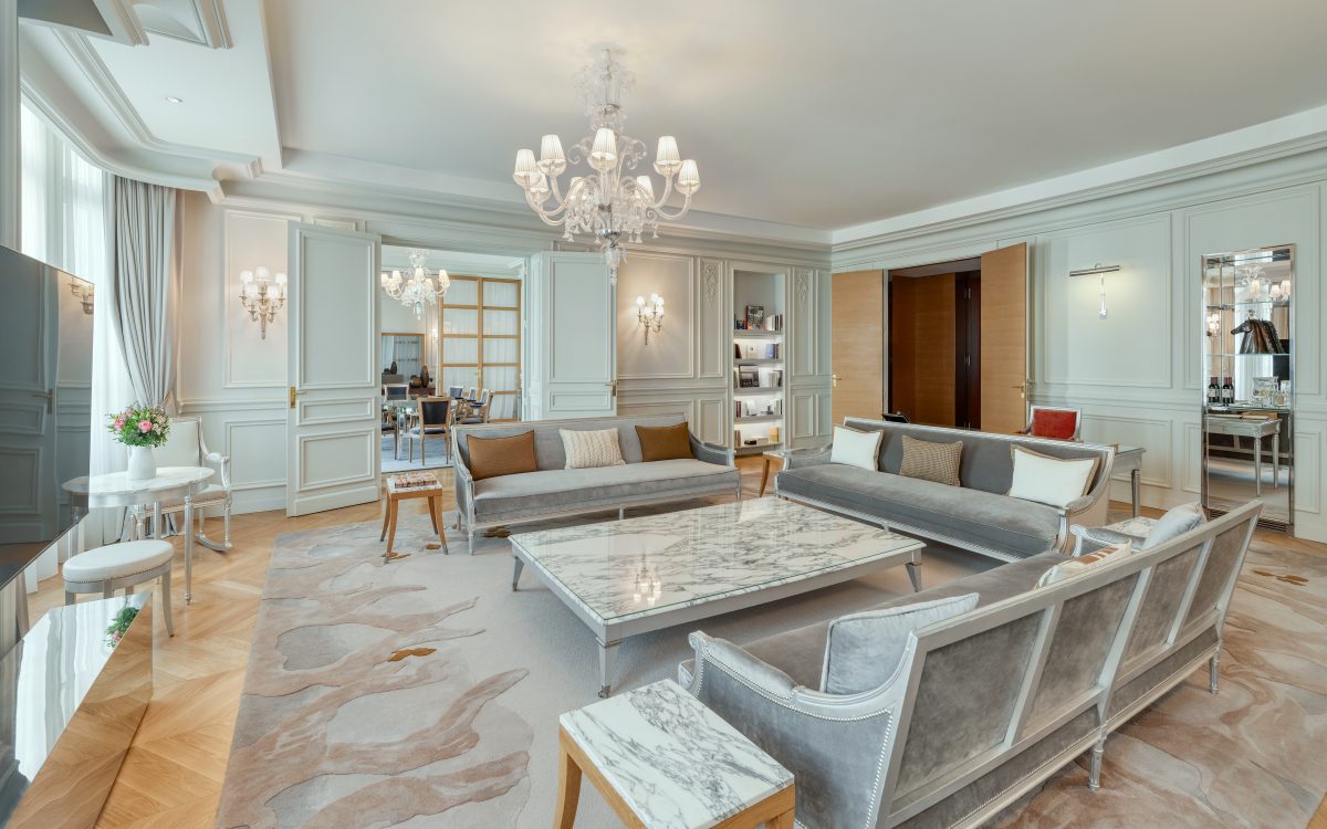 5 Haute Spots to Sip Perfect Martinis in SF